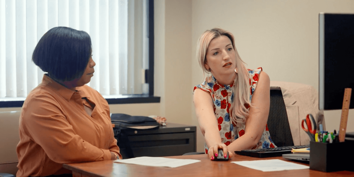 Senderra Specialty Pharmacy | High Touch Medication Therapy